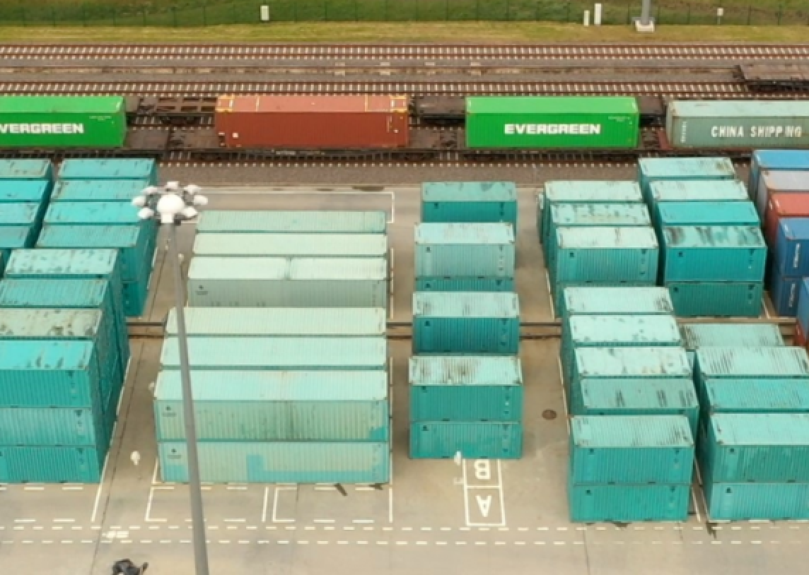 Kauno intermodalinis terminalas: krovinių yra daugiau nei pajėgsime ...